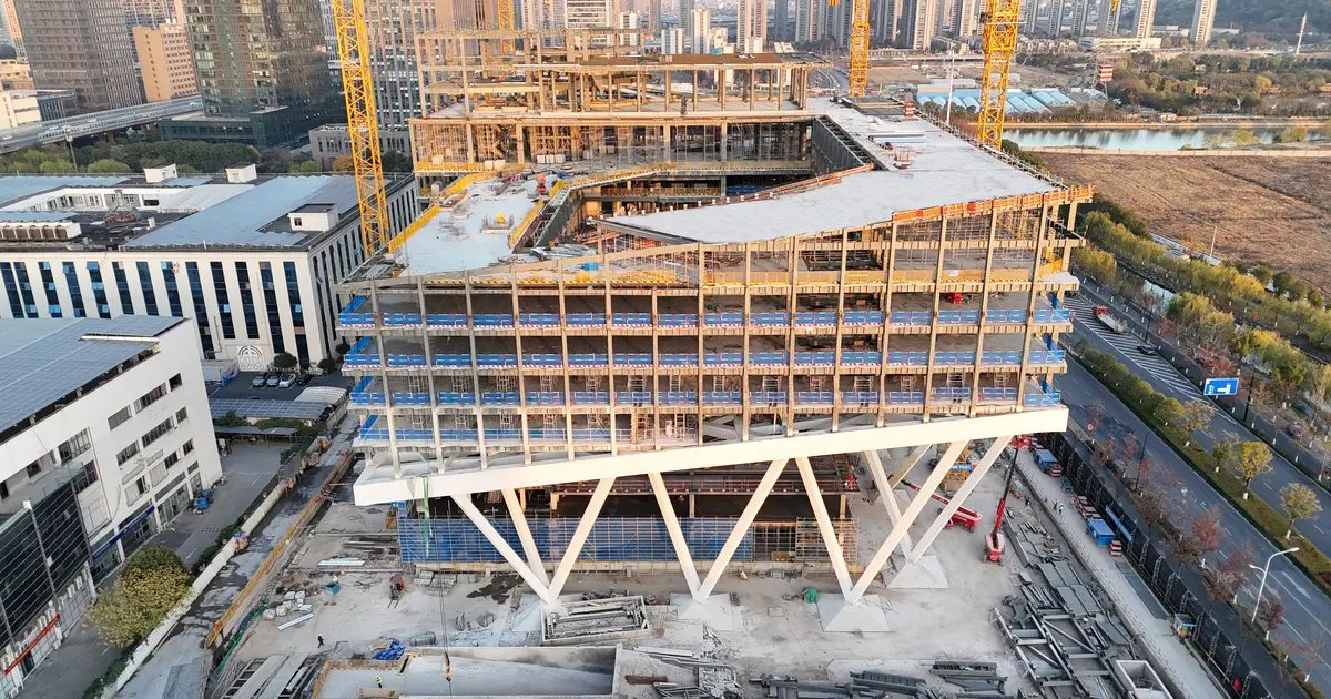TP-LINK R&D and Logistics Facility in Hangzhou Tops Out
